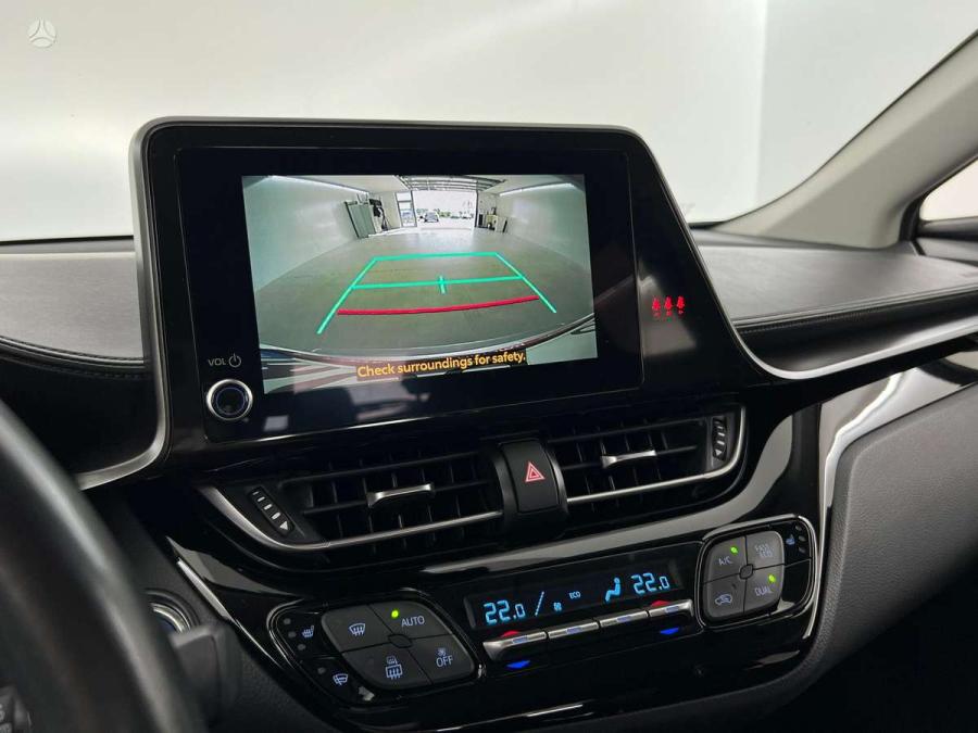 Серый Тойота C-HR 2023 в Вильнюс, объемом двигателя 1.80 л и пробегом 89 тыс. км за 23900 €, фото 23 на AUTOMOTO.COM.LV