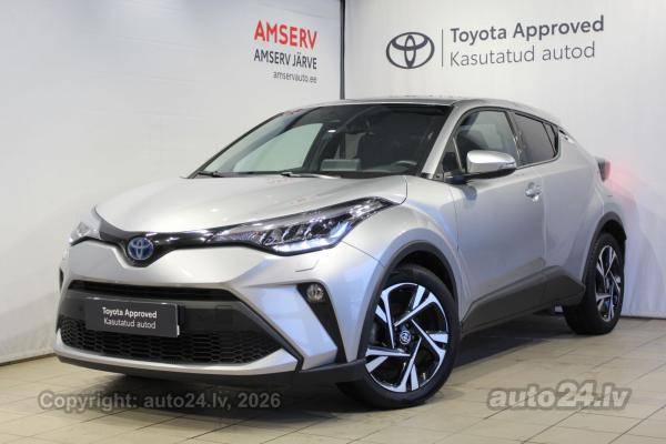 Grey Toyota C-HR 2023 in Tallinn, with an engine capacity of 1.80 L and mileage of 31 thousand km for 24990 €, photo 1 on AUTOMOTO.COM.LV