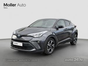 Серый Тойота C-HR 2023 в Пярну, объемом двигателя 1.80 л и пробегом 62 тыс. км за 24900 €, фото  на AUTOMOTO.COM.LV