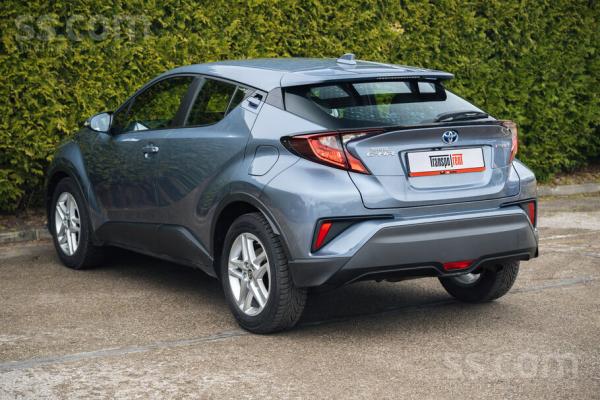 Тойота C-HR 2023 в Рига на AUTOMOTO.COM.LV Серый Тойота C-HR 2023 в Рига, объемом двигателя 1.80 л и пробегом 57 тыс. км за 20850 €, фото 9 на AUTOMOTO.COM.LV