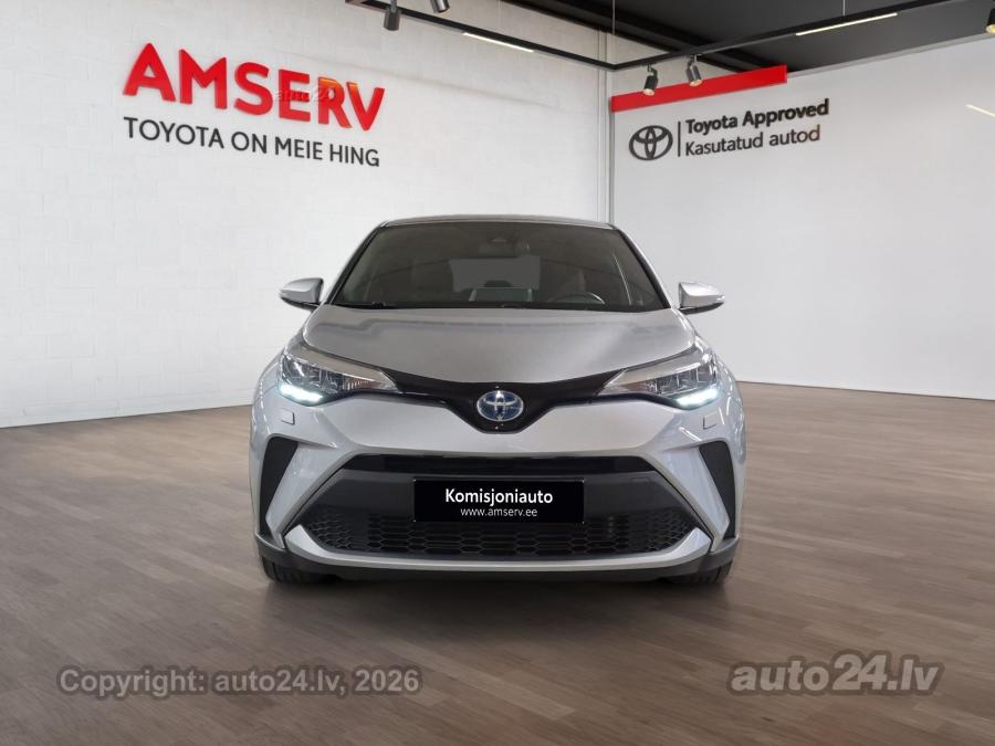 Серый Тойота C-HR 2023 в Таллин, объемом двигателя 1.80 л и пробегом 42 тыс. км за 22490 €, фото 6 на AUTOMOTO.COM.LV