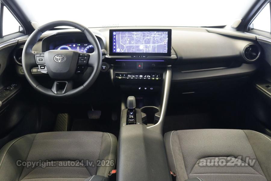 Pelēks Toyota C-HR 2024 Tallina, ar dzinēja tilpumu 1.80 L un nobraukumu 38 tūkst. km par 34500 €, foto 9 vietnē AUTOMOTO.COM.LV