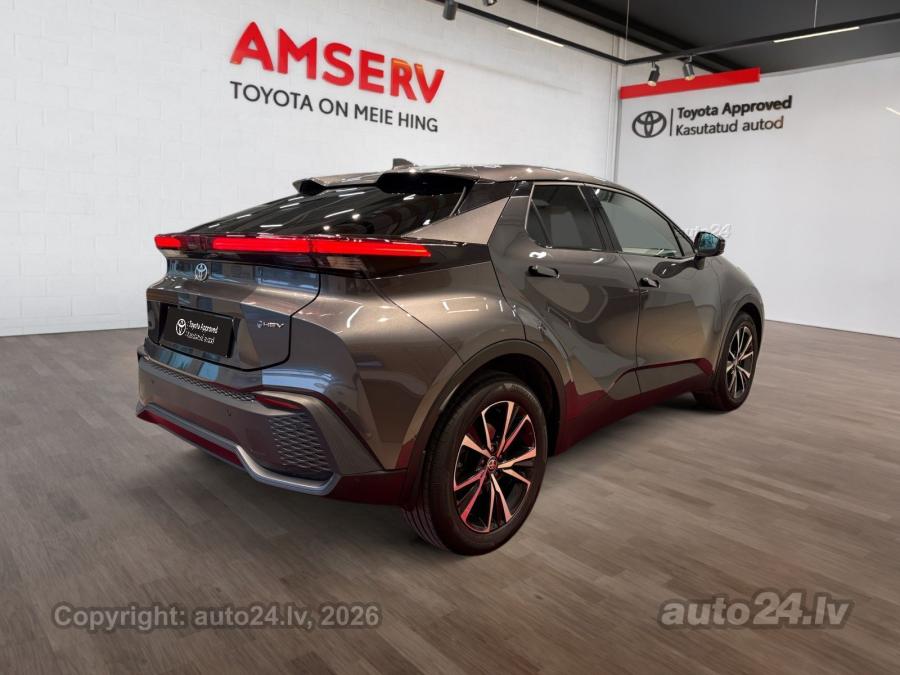 Grey Toyota C-HR 2024 in Parnu, with an engine capacity of 1.80 L and mileage of 25 thousand km for 28990 €, photo 3 on AUTOMOTO.COM.LV