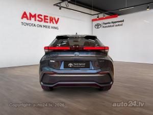 Grey Toyota C-HR 2024 in Parnu, with an engine capacity of 1.80 L and mileage of 25 thousand km for 28990 €, photo 5 on AUTOMOTO.COM.LV