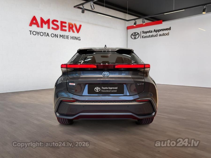 Grey Toyota C-HR 2024 in Parnu, with an engine capacity of 1.80 L and mileage of 25 thousand km for 28990 €, photo 5 on AUTOMOTO.COM.LV