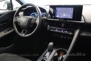 Серый Тойота C-HR 2024 в Вильянди, объемом двигателя 1.80 л и пробегом 27 тыс. км за 27990 €, фото 10 на AUTOMOTO.COM.LV