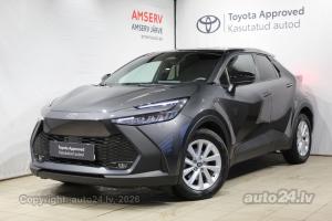 Grey Toyota C-HR 2024 in Tallinn, with an engine capacity of 1.80 L and mileage of 35 thousand km for 27990 €, photo  on AUTOMOTO.COM.LV
