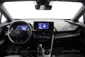 Серый Тойота C-HR 2024 в Таллин, объемом двигателя 1.80 л и пробегом 35 тыс. км за 27990 €, фото 9 на AUTOMOTO.COM.LV