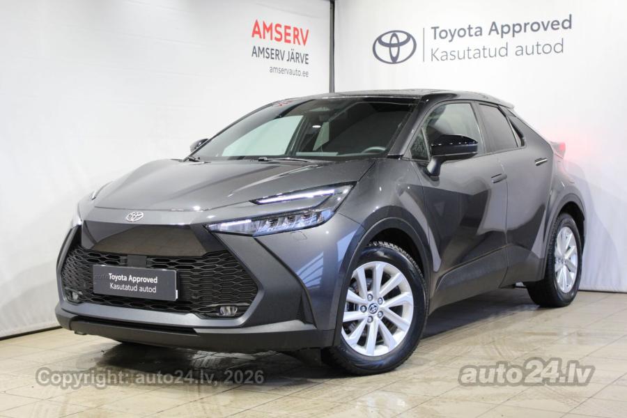 Серый Тойота C-HR 2024 в Таллин, объемом двигателя 1.80 л и пробегом 41 тыс. км за 26990 €, фото 1 на AUTOMOTO.COM.LV