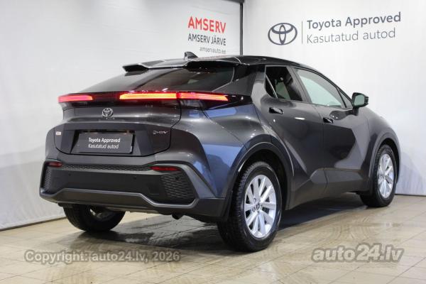 Grey Toyota C-HR 2024 in Tallinn, with an engine capacity of 1.80 L and mileage of 41 thousand km for 26990 €, photo 2 on AUTOMOTO.COM.LV
