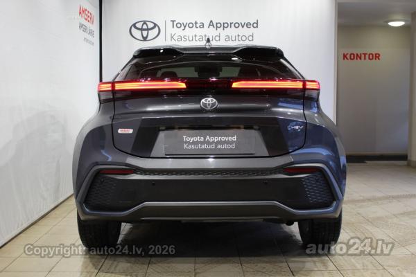 Grey Toyota C-HR 2024 in Tallinn, with an engine capacity of 1.80 L and mileage of 41 thousand km for 26990 €, photo 4 on AUTOMOTO.COM.LV