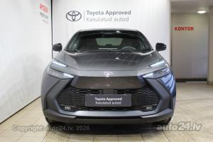 Серый Тойота C-HR 2024 в Таллин, объемом двигателя 1.80 л и пробегом 41 тыс. км за 26990 €, фото 6 на AUTOMOTO.COM.LV