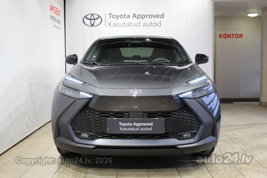 Серый Тойота C-HR 2024 в Таллин, объемом двигателя 1.80 л и пробегом 41 тыс. км за 26990 €, фото 6 на AUTOMOTO.COM.LV