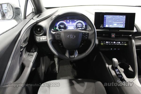 Grey Toyota C-HR 2024 in Tallinn, with an engine capacity of 1.80 L and mileage of 41 thousand km for 26990 €, photo 9 on AUTOMOTO.COM.LV