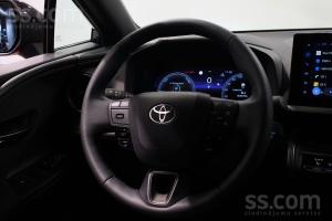 Grey Toyota C-HR 2024 in Riga, with an engine capacity of 1.80 L and mileage of 26 thousand km for 26500 €, photo 28 on AUTOMOTO.COM.LV