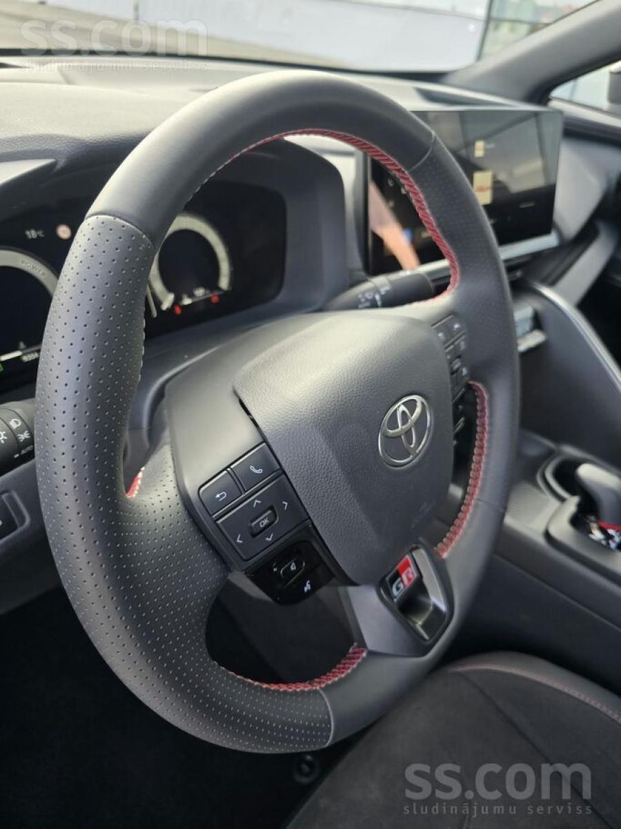Серый Тойота C-HR 2024 в Елгава, объемом двигателя 2.00 л и пробегом 9 тыс. км за 31900 €, фото 20 на AUTOMOTO.COM.LV
