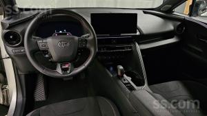 Grey Toyota C-HR 2024 in Tallinn, with an engine capacity of 2.00 L and mileage of 56 thousand km for 34995 €, photo 16 on AUTOMOTO.COM.LV