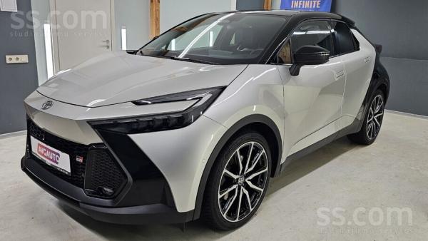 Grey Toyota C-HR 2024 in Tallinn, with an engine capacity of 2.00 L and mileage of 56 thousand km for 34995 €, photo 3 on AUTOMOTO.COM.LV