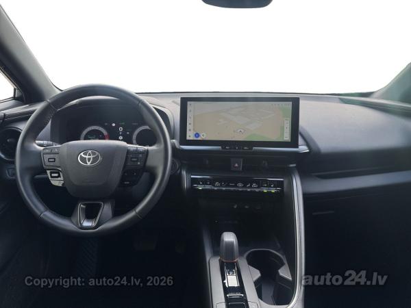 Pelēks Toyota C-HR 2025 Paide, ar dzinēja tilpumu 1.80 L un nobraukumu 25 tūkst. km par 28990 €, foto 8 vietnē AUTOMOTO.COM.LV