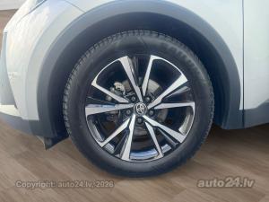 Серый Тойота C-HR 2025 в Пайде, объемом двигателя 1.80 л и пробегом 25 тыс. км за 28990 €, фото 16 на AUTOMOTO.COM.LV