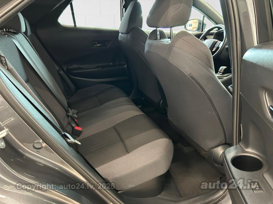 Серый Тойота C-HR 2025 в Пярну, объемом двигателя 1.80 л и пробегом 25 тыс. км за 28990 €, фото 8 на AUTOMOTO.COM.LV