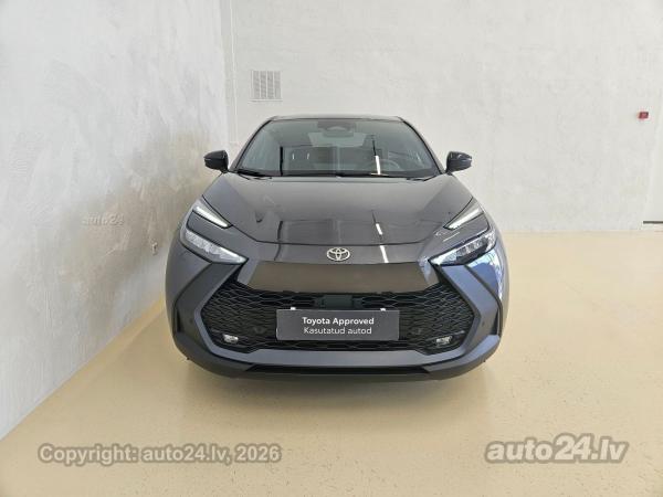 Серый Тойота C-HR 2025 в Раквере, объемом двигателя 1.80 л и пробегом 27 тыс. км за 29490 €, фото 4 на AUTOMOTO.COM.LV