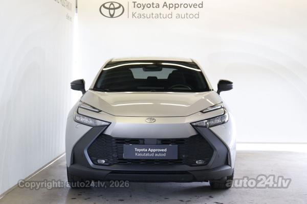 Pelēks Toyota C-HR 2025 Tallina, ar dzinēja tilpumu 1.80 L un nobraukumu 28 tūkst. km par 28700 €, foto 5 vietnē AUTOMOTO.COM.LV