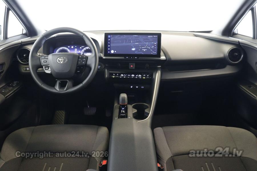 Grey Toyota C-HR 2025 in Tallinn, with an engine capacity of 1.80 L and mileage of 28 thousand km for 28700 €, photo 9 on AUTOMOTO.COM.LV
