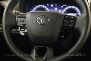 Grey Toyota C-HR 2025 in Tallinn, with an engine capacity of 1.80 L and mileage of 28 thousand km for 28700 €, photo 13 on AUTOMOTO.COM.LV