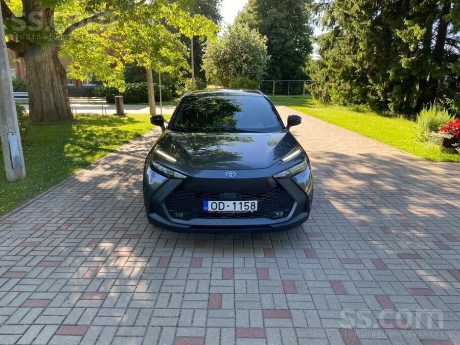 Серый Тойота C-HR 2025 в Рига, объемом двигателя 1.80 л и пробегом 20 тыс. км за 28400 €, фото 8 на AUTOMOTO.COM.LV