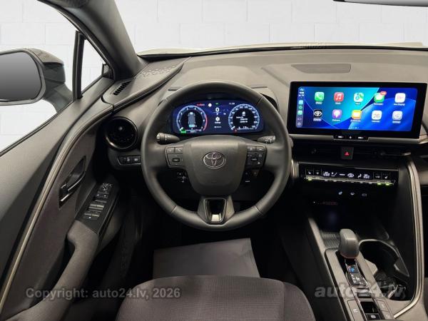 Toyota C-HR 2025 in Tartu on AUTOMOTO.COM.LV Grey Toyota C-HR 2025 in Tartu, with an engine capacity of 1.80 L and mileage of 23 thousand km for 28990 €, photo 10 on AUTOMOTO.COM.LV