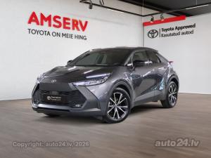 Pelēks Toyota C-HR 2025 Tallina, ar dzinēja tilpumu 1.80 L un nobraukumu 25 tūkst. km par 28990 €, foto 1 vietnē AUTOMOTO.COM.LV
