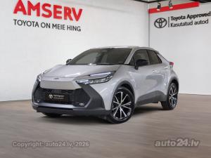 Pelēks Toyota C-HR 2025 Tallina, ar dzinēja tilpumu 1.80 L un nobraukumu 23 tūkst. km par 28990 €, foto  vietnē AUTOMOTO.COM.LV