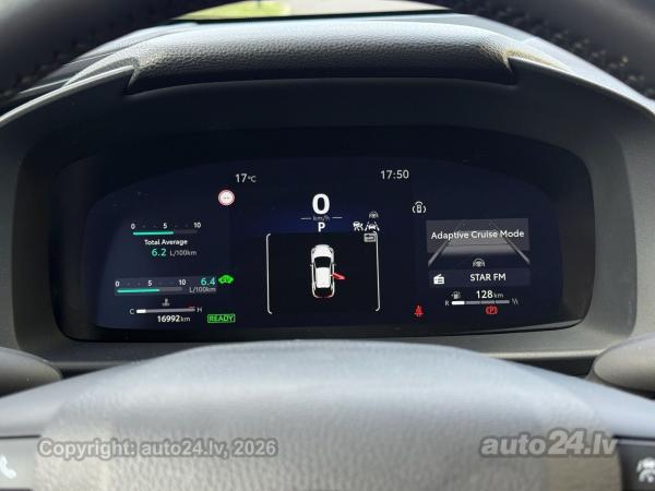 Grey Toyota C-HR 2025 in Tallinn, with an engine capacity of 1.80 L and mileage of 17 thousand km for 28900 €, photo 11 on AUTOMOTO.COM.LV