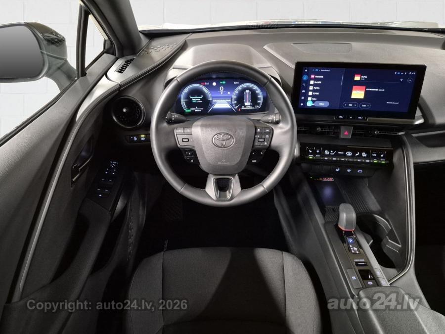 Серый Тойота C-HR 2025 в Таллин, объемом двигателя 1.80 л и пробегом 24 тыс. км за 28990 €, фото 9 на AUTOMOTO.COM.LV