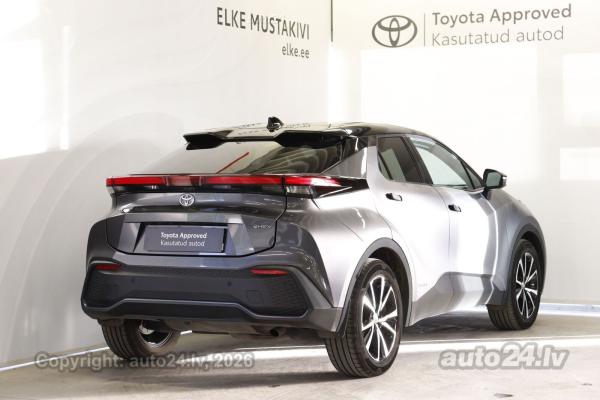 Toyota C-HR 2025 Tallina vietnē Pelēks Toyota C-HR 2025 Tallina, ar dzinēja tilpumu 1.99 L un nobraukumu 37 tūkst. km par 35800 €, foto 3 vietnē AUTOMOTO.COM.LV