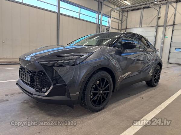 Серый Тойота C-HR 2026 в Таллин, объемом двигателя 2.00 л и пробегом 11 тыс. км за 41900 €, фото 1 на AUTOMOTO.COM.LV