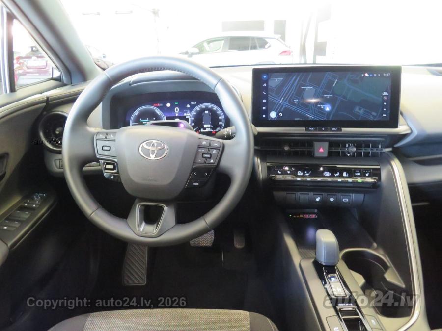 Pelēks Toyota C-HR 2026 Tallina, ar dzinēja tilpumu 1.80 L un nobraukumu 5 tūkst. km par 34900 €, foto 7 vietnē AUTOMOTO.COM.LV