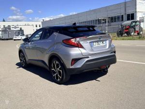 Серый Тойота C-HR 2017 в Паневежис, объемом двигателя 1.80 л и пробегом 206 тыс. км за 12990 €, фото 8 на AUTOMOTO.COM.LV