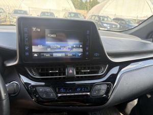 Pelēks Toyota C-HR 2018 Radviliškis, ar dzinēja tilpumu 1.80 L un nobraukumu 127 tūkst. km par 11350 €, foto 18 vietnē AUTOMOTO.COM.LV