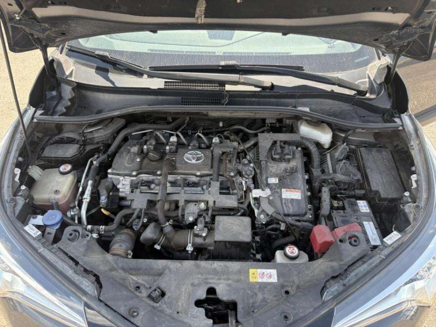Pelēks Toyota C-HR 2018 Radviliškis, ar dzinēja tilpumu 1.80 L un nobraukumu 127 tūkst. km par 11350 €, foto 22 vietnē AUTOMOTO.COM.LV