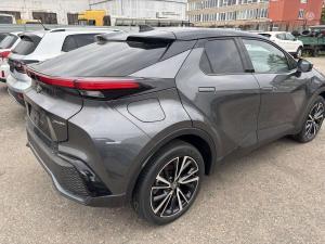 Pelēks Toyota C-HR 2025 Panevēža, ar dzinēja tilpumu 2.00 L un nobraukumu 6 tūkst. km par 17900 €, foto 5 vietnē AUTOMOTO.COM.LV
