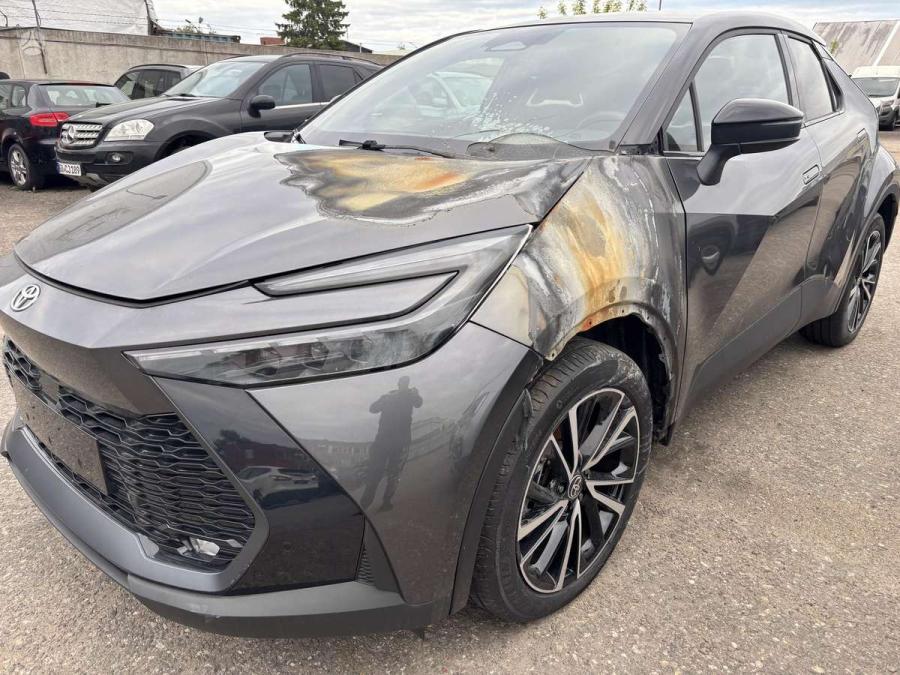 Pelēks Toyota C-HR 2025 Panevēža, ar dzinēja tilpumu 2.00 L un nobraukumu 6 tūkst. km par 17900 €, foto 8 vietnē AUTOMOTO.COM.LV
