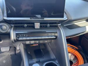 Pelēks Toyota C-HR 2025 Panevēža, ar dzinēja tilpumu 2.00 L un nobraukumu 6 tūkst. km par 17900 €, foto 15 vietnē AUTOMOTO.COM.LV