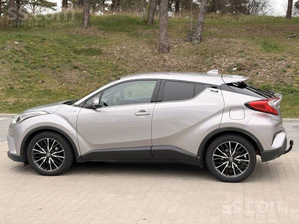 Тойота C-HR 2017 в Вентспилс, объемом двигателя 1.80 л и пробегом 232 тыс. км за 13400 €, фото 8 на AUTOMOTO.COM.LV