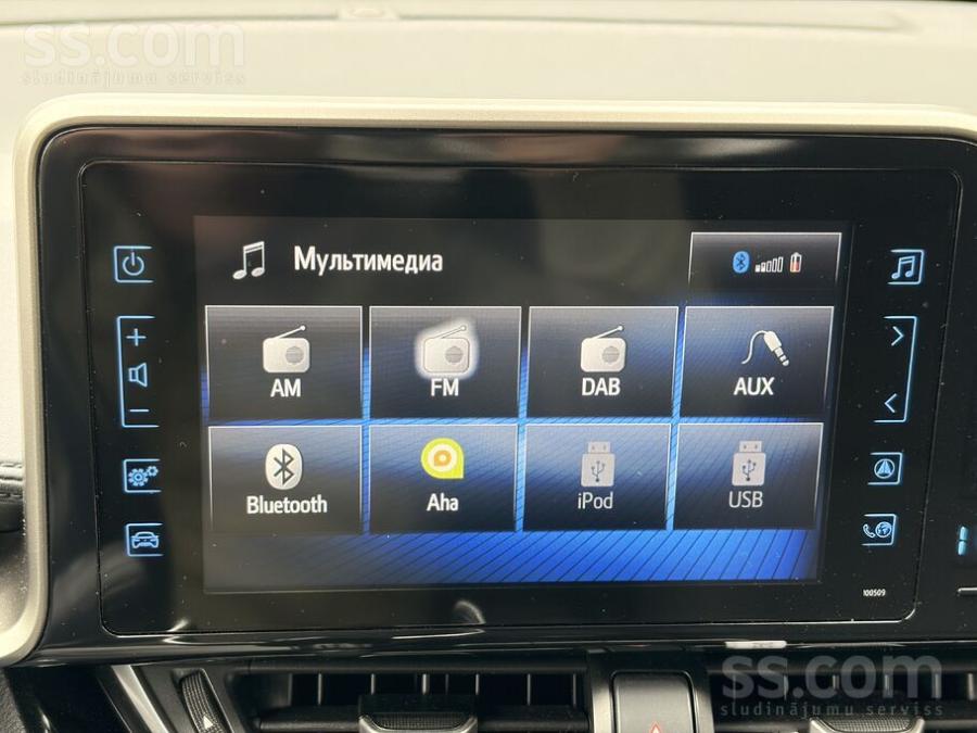 Тойота C-HR 2017 в Вентспилс, объемом двигателя 1.80 л и пробегом 232 тыс. км за 13400 €, фото 16 на AUTOMOTO.COM.LV