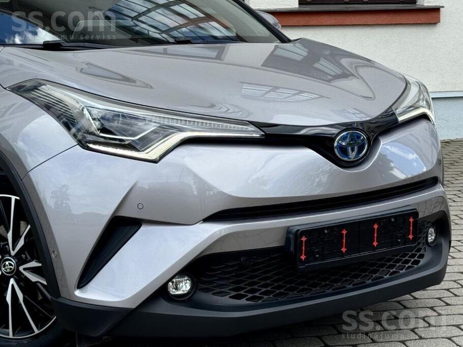 Тойота C-HR 2017 в Елгава, объемом двигателя 1.80 л и пробегом 169 тыс. км за 15800 €, фото 7 на AUTOMOTO.COM.LV