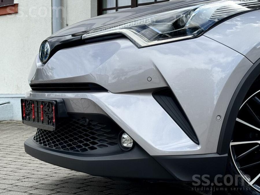 Тойота C-HR 2017 в Елгава, объемом двигателя 1.80 л и пробегом 169 тыс. км за 15800 €, фото 14 на AUTOMOTO.COM.LV