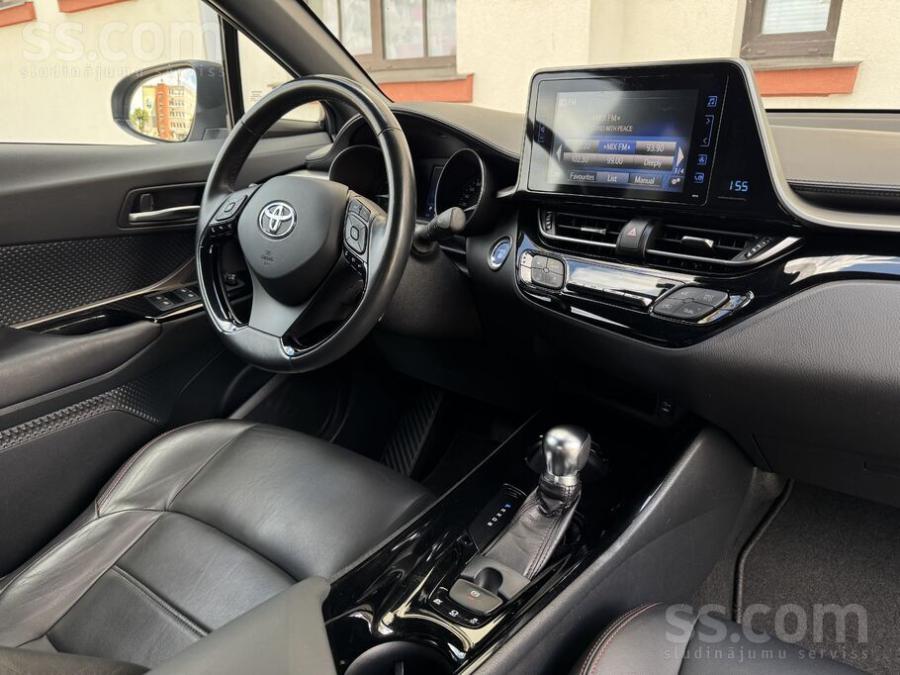 Тойота C-HR 2017 в Елгава, объемом двигателя 1.80 л и пробегом 169 тыс. км за 15800 €, фото 30 на AUTOMOTO.COM.LV