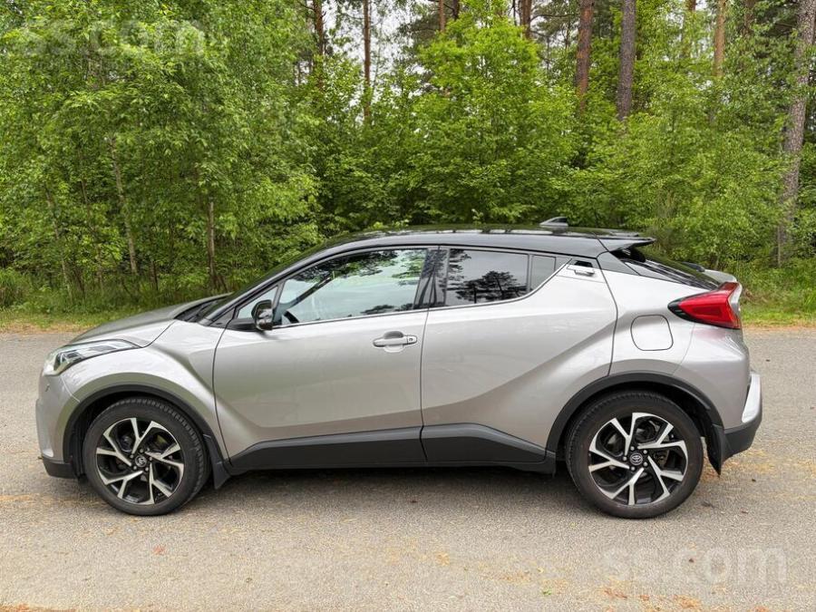 Тойота C-HR 2017 в Рига, объемом двигателя 1.20 л и пробегом 91 тыс. км за 14500 €, фото 8 на AUTOMOTO.COM.LV